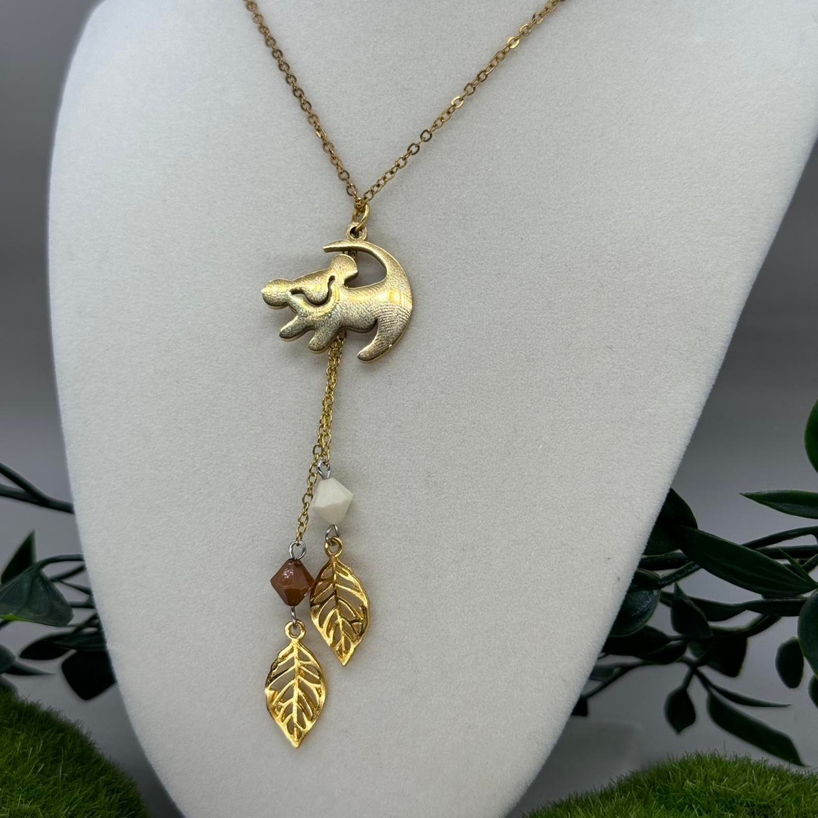 Handmade Lion King Simba Symbol Necklace - Etsy
