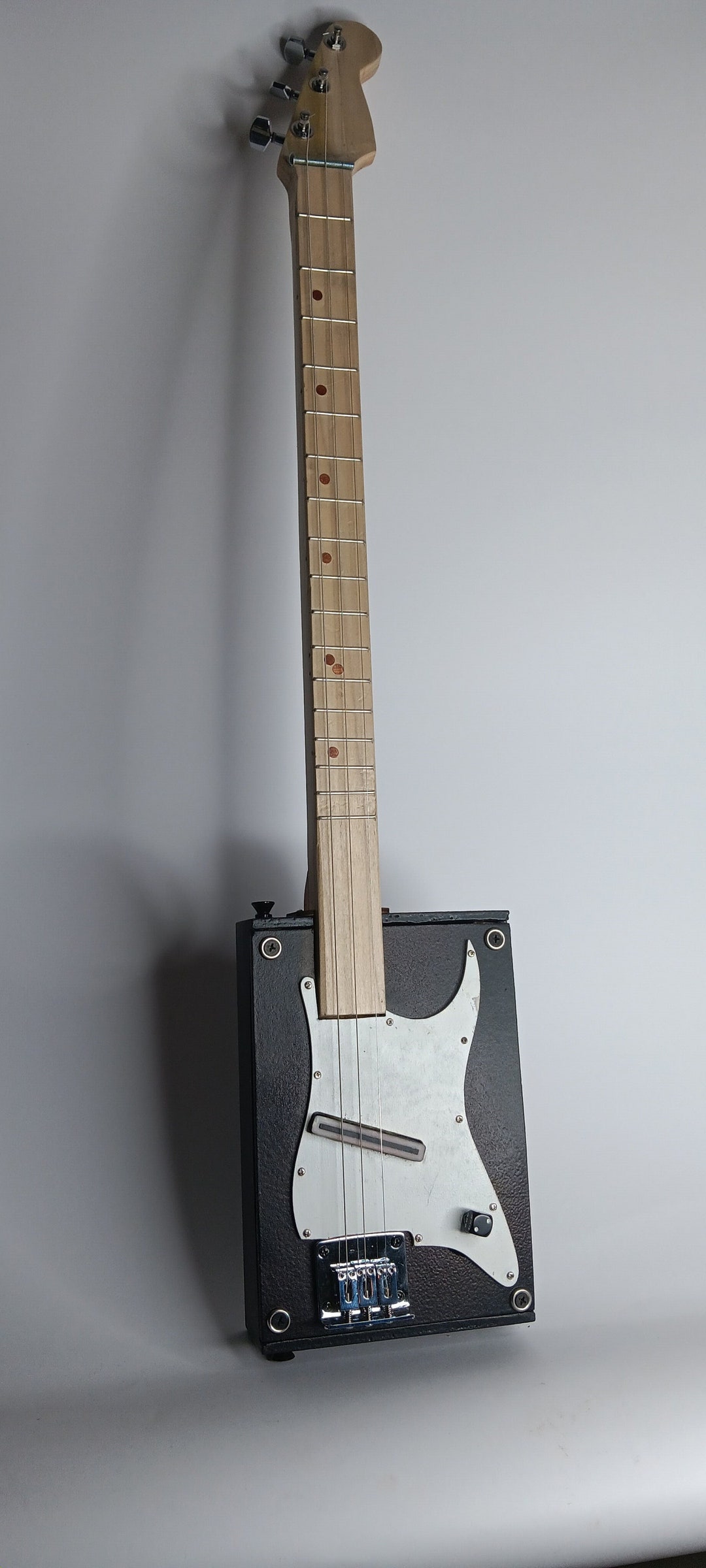 Cool Cigar Box Guitar - Etsy