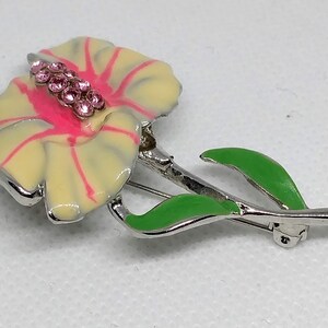 Hibiscus Flower Brooch Vintage Enameled Pin With Rhinestones Pale ...