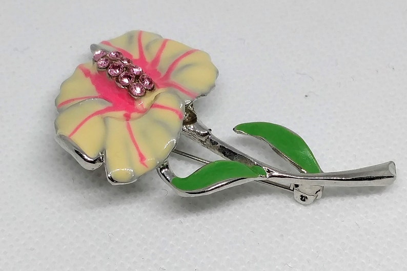 Hibiscus Flower Brooch Vintage Enameled Pin With Rhinestones Pale ...