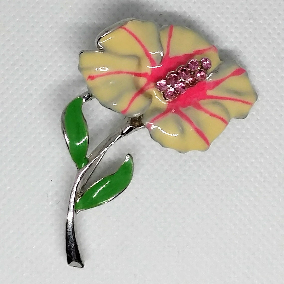 Hibiscus Flower Brooch Vintage Enameled Pin With Rhinestones Pale ...