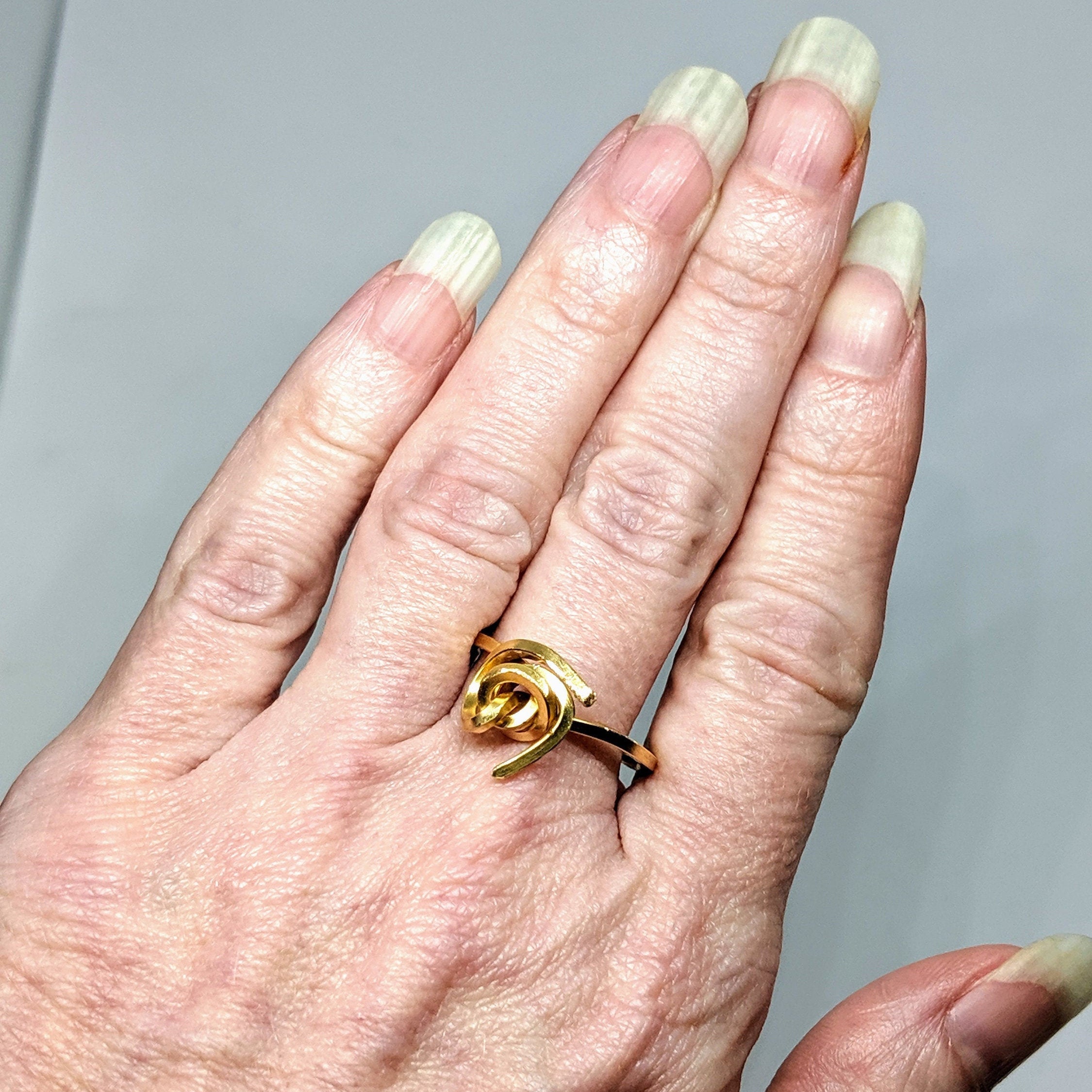 Brass Knot Ring Size 6.5 Handcrafted Hammered Gold Tone Ring - Etsy