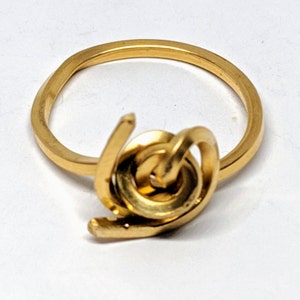 Brass Knot Ring Size 6.5, Handcrafted Hammered Gold Tone Ring - Etsy