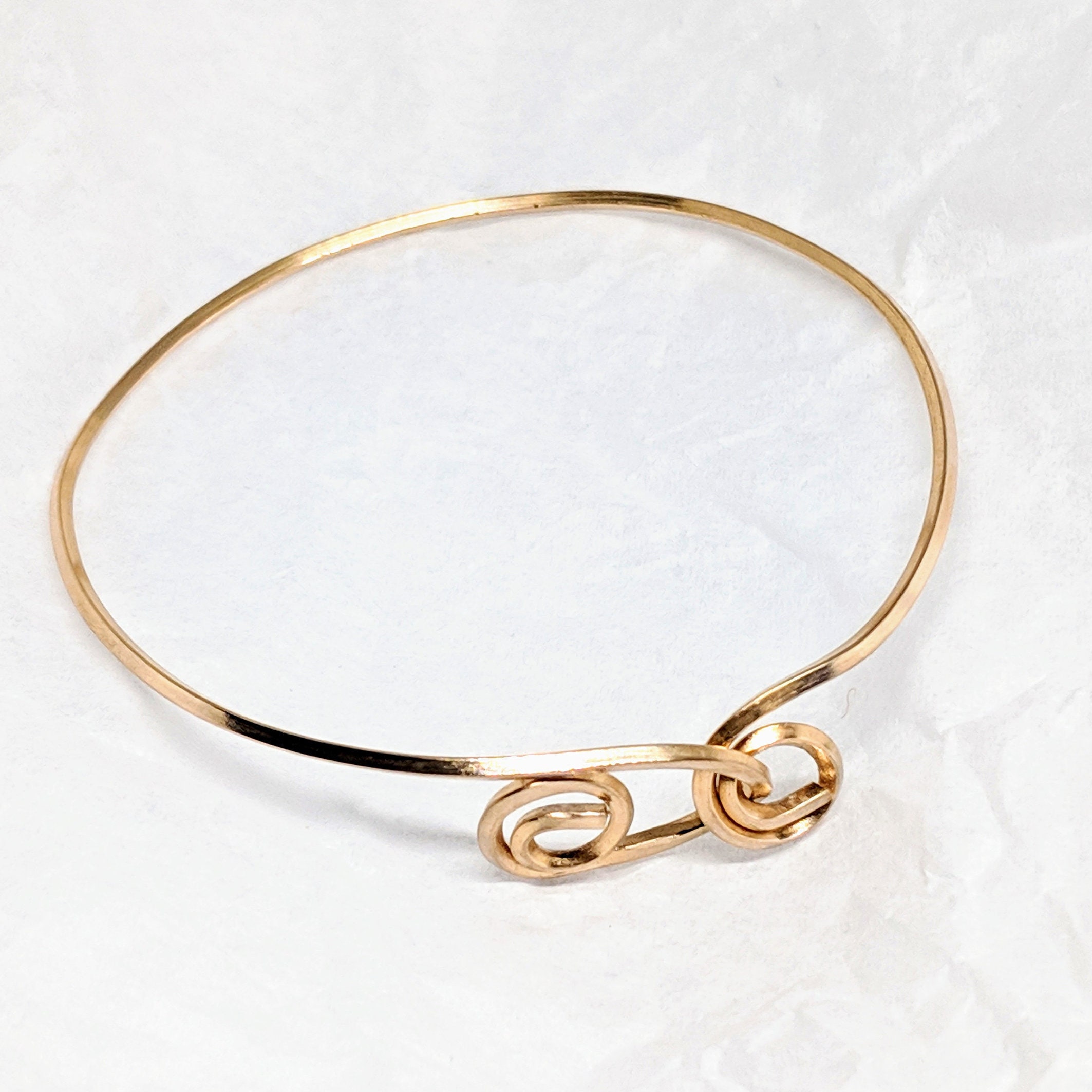 Minimalist Thin Bronze Bangle Bracelet With Interlocking - Etsy