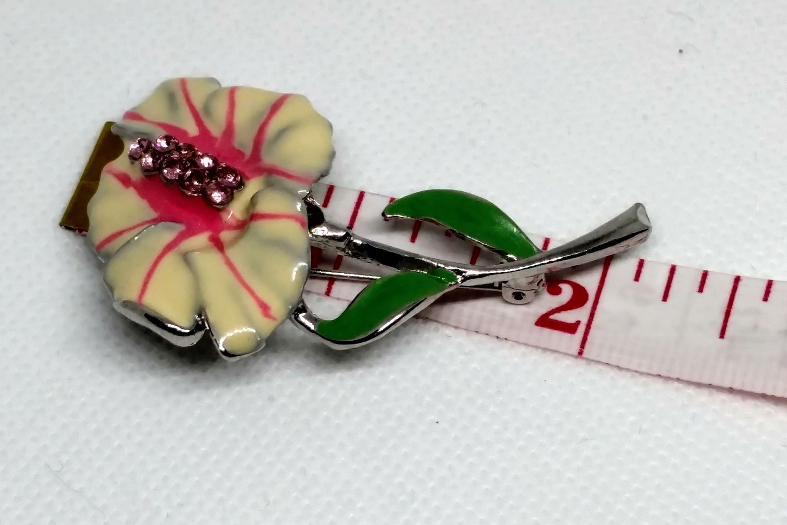 Hibiscus Flower Brooch Vintage Enameled Pin With Rhinestones Pale ...