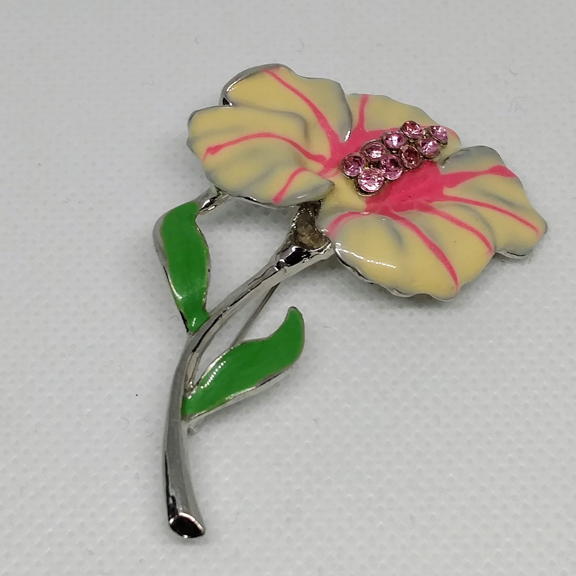 Hibiscus Flower Brooch Vintage Enameled Pin With Rhinestones Pale ...