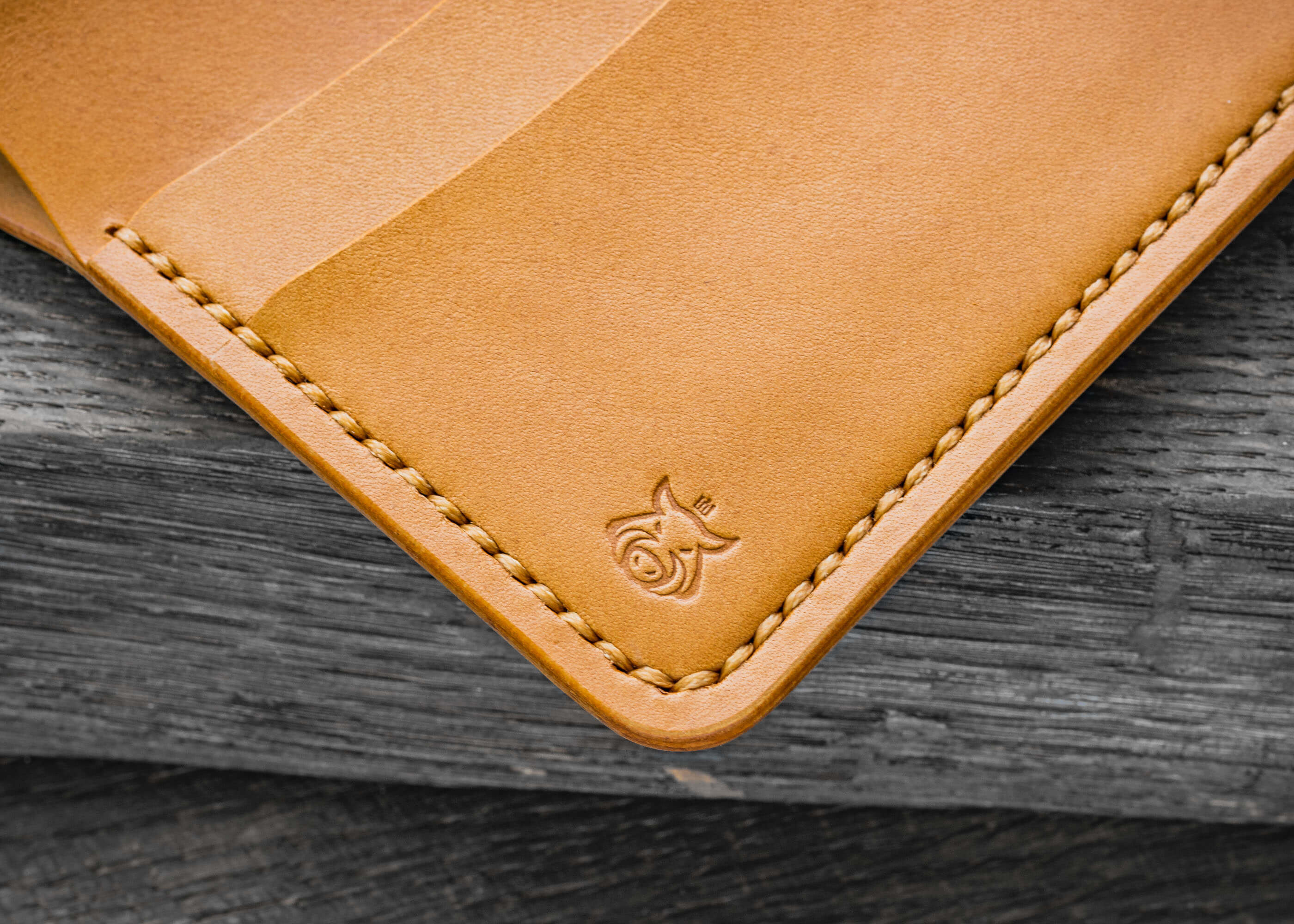 Horween Shell Cordovan & Vegetable Tanned Leather Bifold Vertical ...