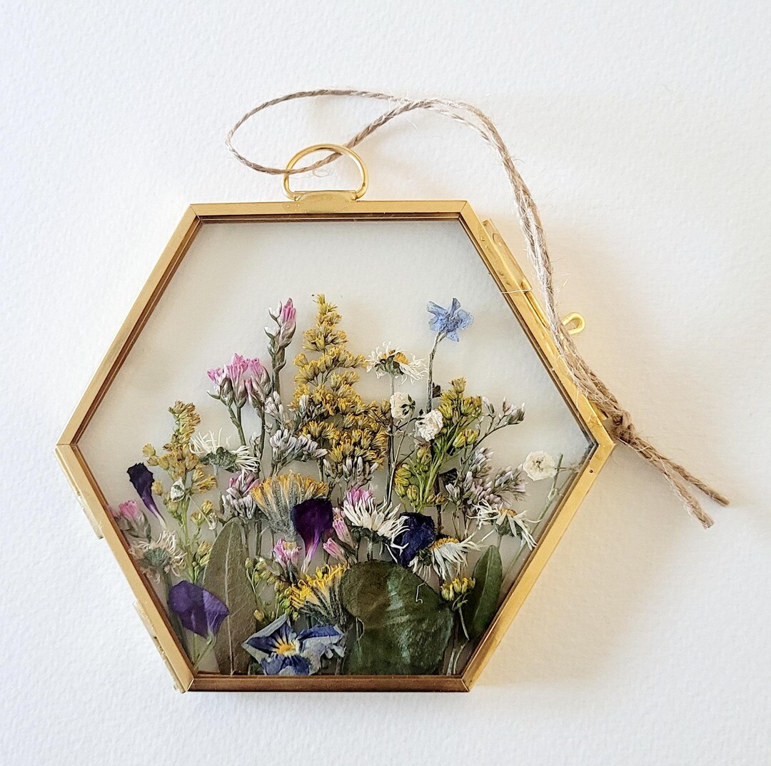 Small Gold Hexagonal Hanging Metal Frame With Pressed Flowers - Pink ...
