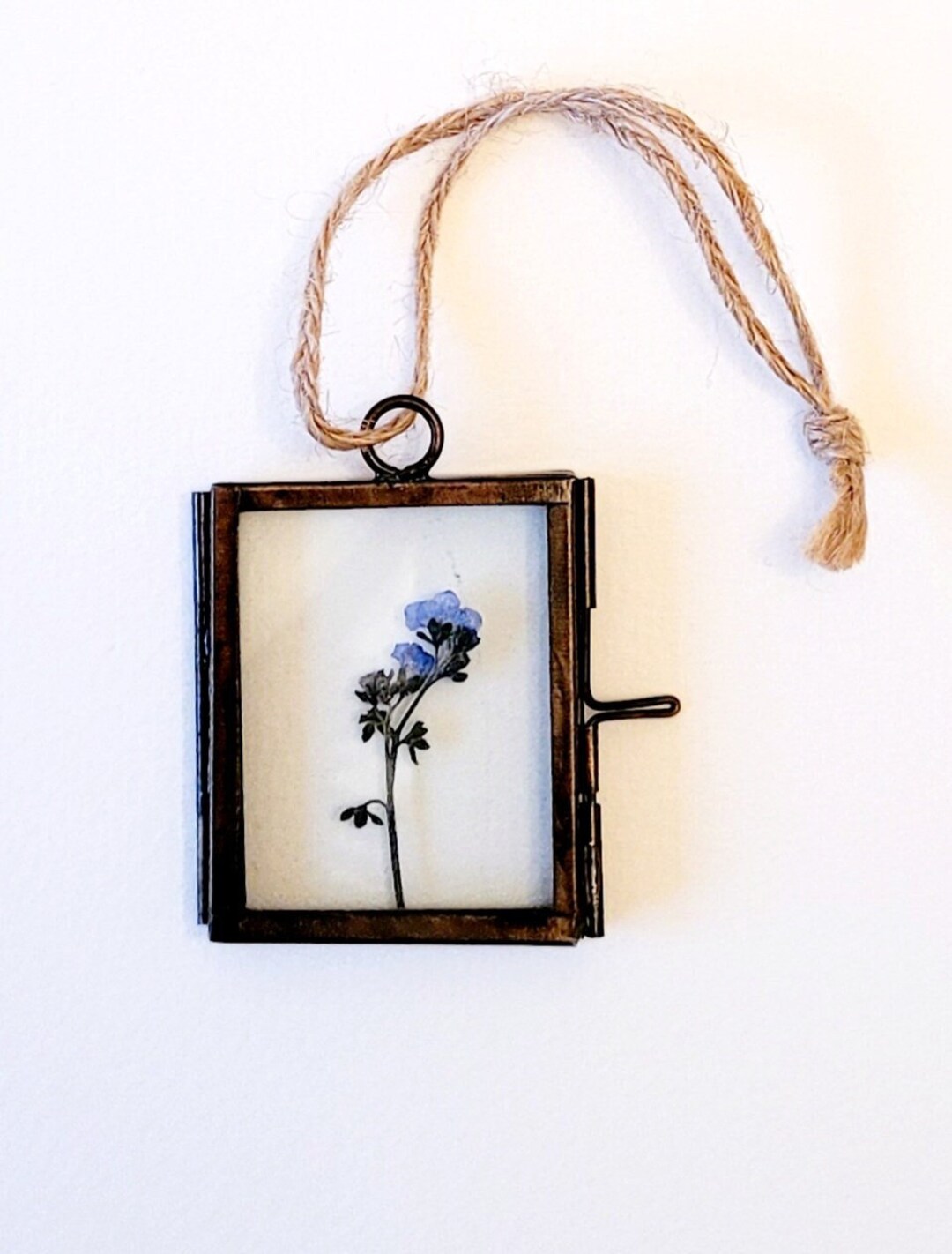 Mini Hanging Metal Rectangular Frame With Pressed Forget-me-nots - Etsy