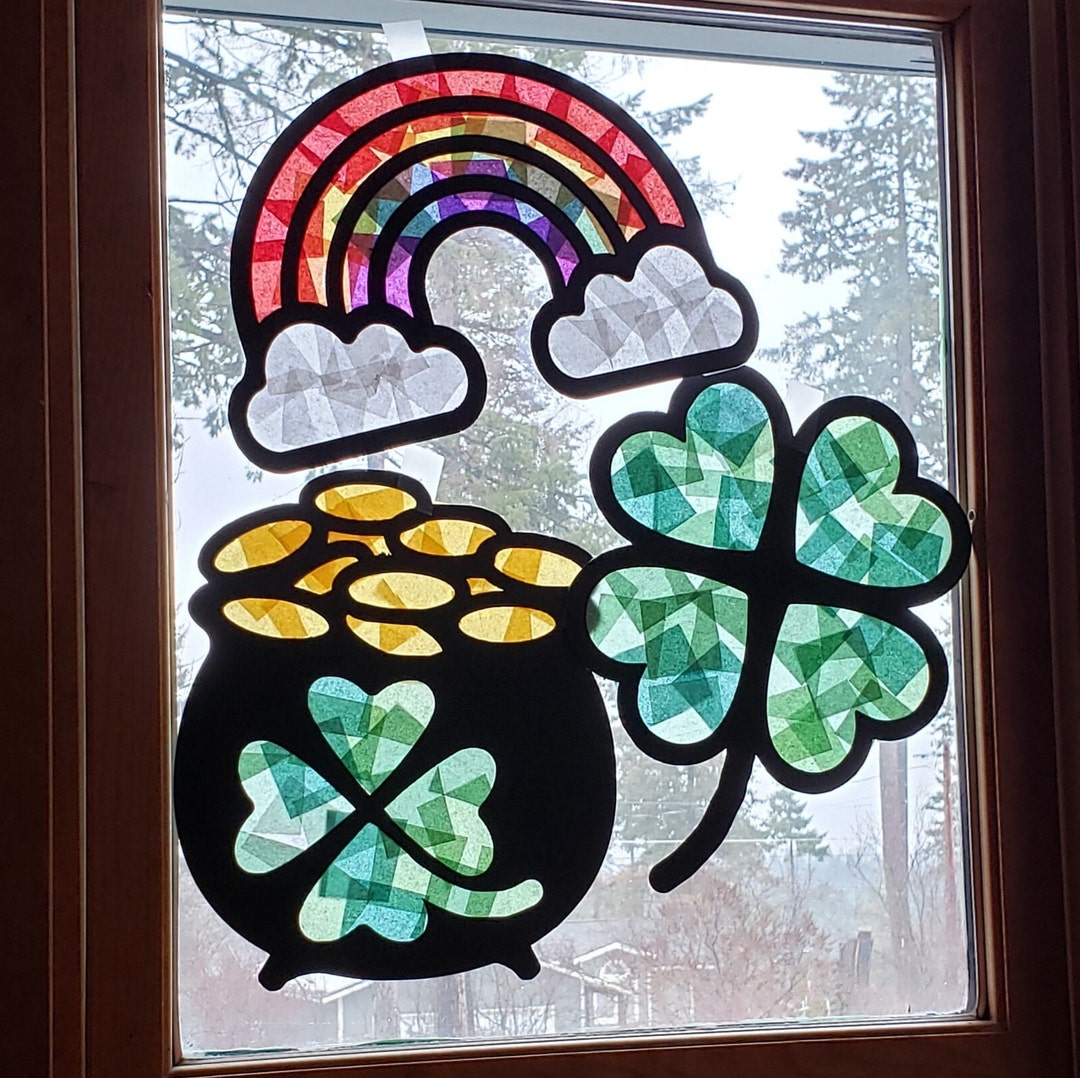 St Patrick's Day Kid's Craft Party Decor Stained Glass Suncatcher Kit ...