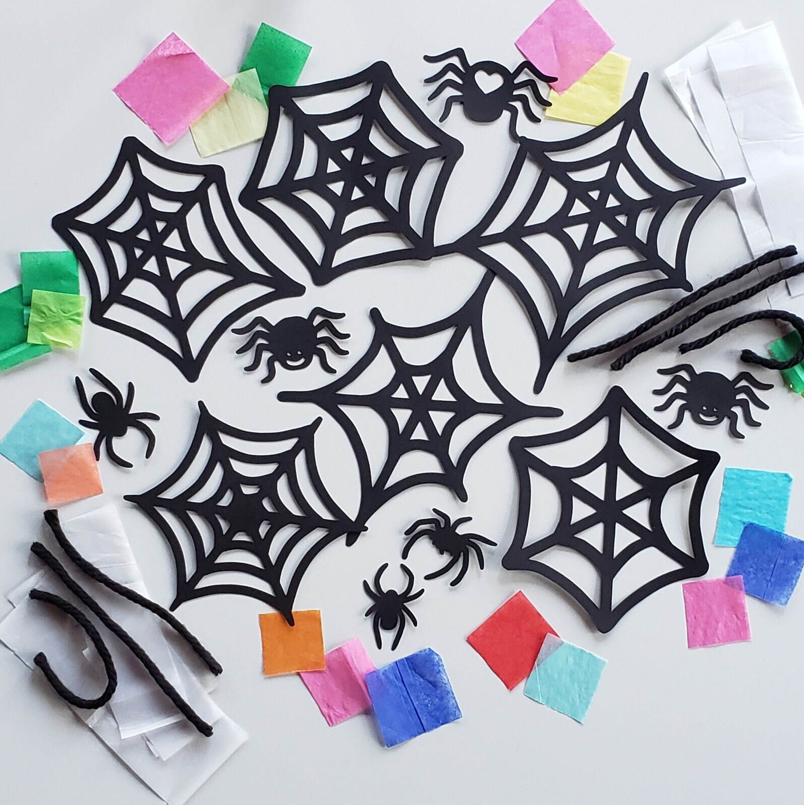 DIY Party Decor Spider Webs Paper Crafts for Kids Halloween Decorations ...
