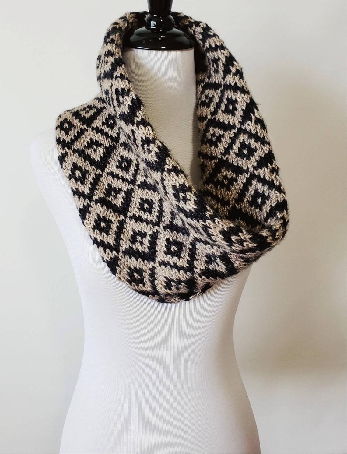 KNITTING PATTERN / Intaglio Mosaic Cowl Pattern / PDF Pattern/ Knitted ...