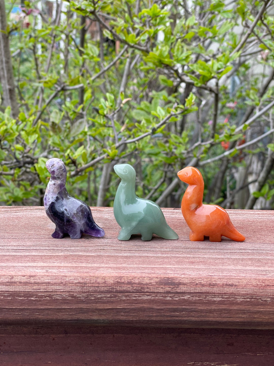 2" Crystal Dinosaur Carving | Dinosaur Brachiosaurus Carving | Carved ...