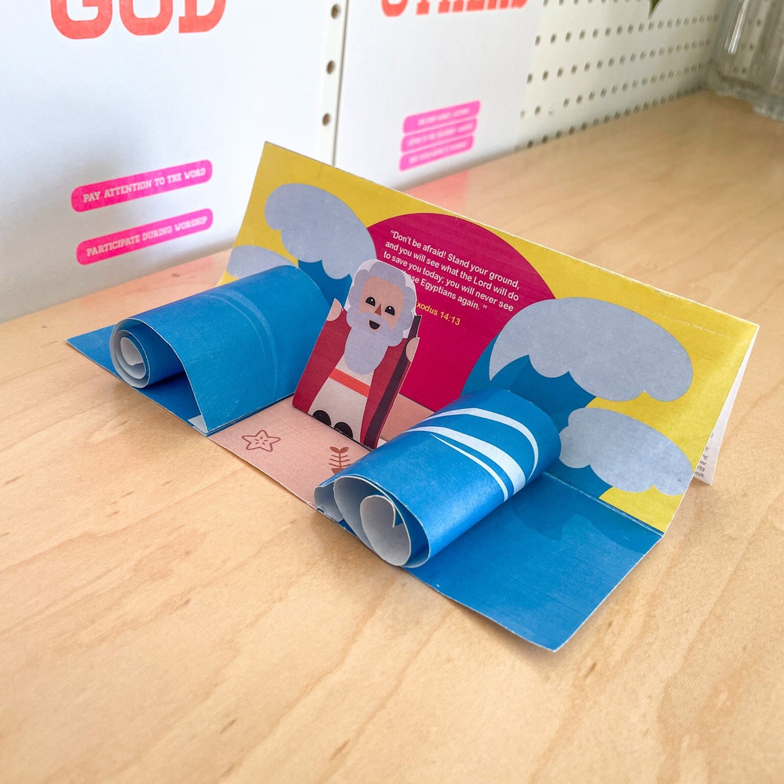 CROSSING RED SEA Moses Miracle of Jesus Bible Craft for Sunday School ...