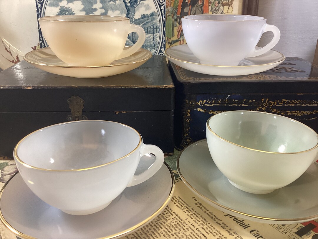 4 Vintage ARCOPAL Harlequin Coffee / Tea Cups and Saucers, Elegant ...