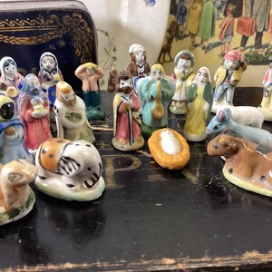 19 Vintage French Feves Miniature Nativity Set Ceramic Christmas Feves ...