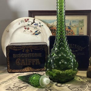 Vintage Collectible Green Genie Bottle With Bubble Pattern,retro Glass ...