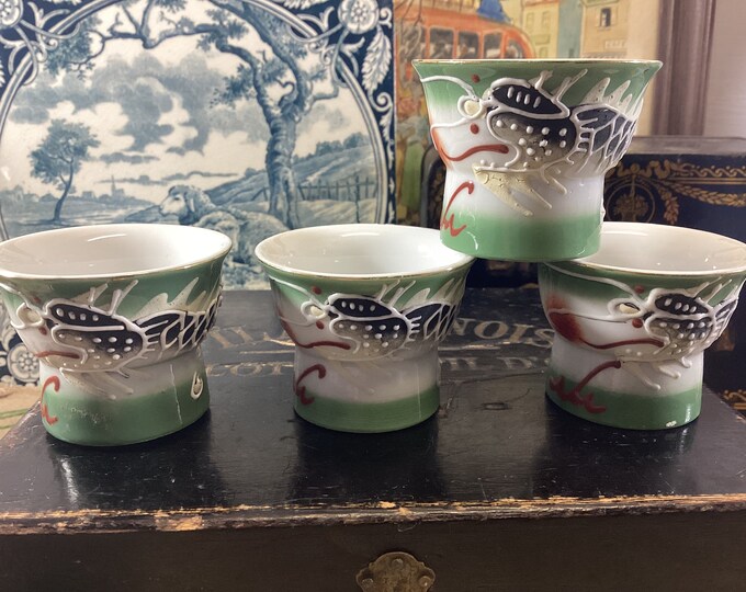 Set of 4 Magic Eye Dragon Sake Glasses - Japanese Magic Eyes Sake ...