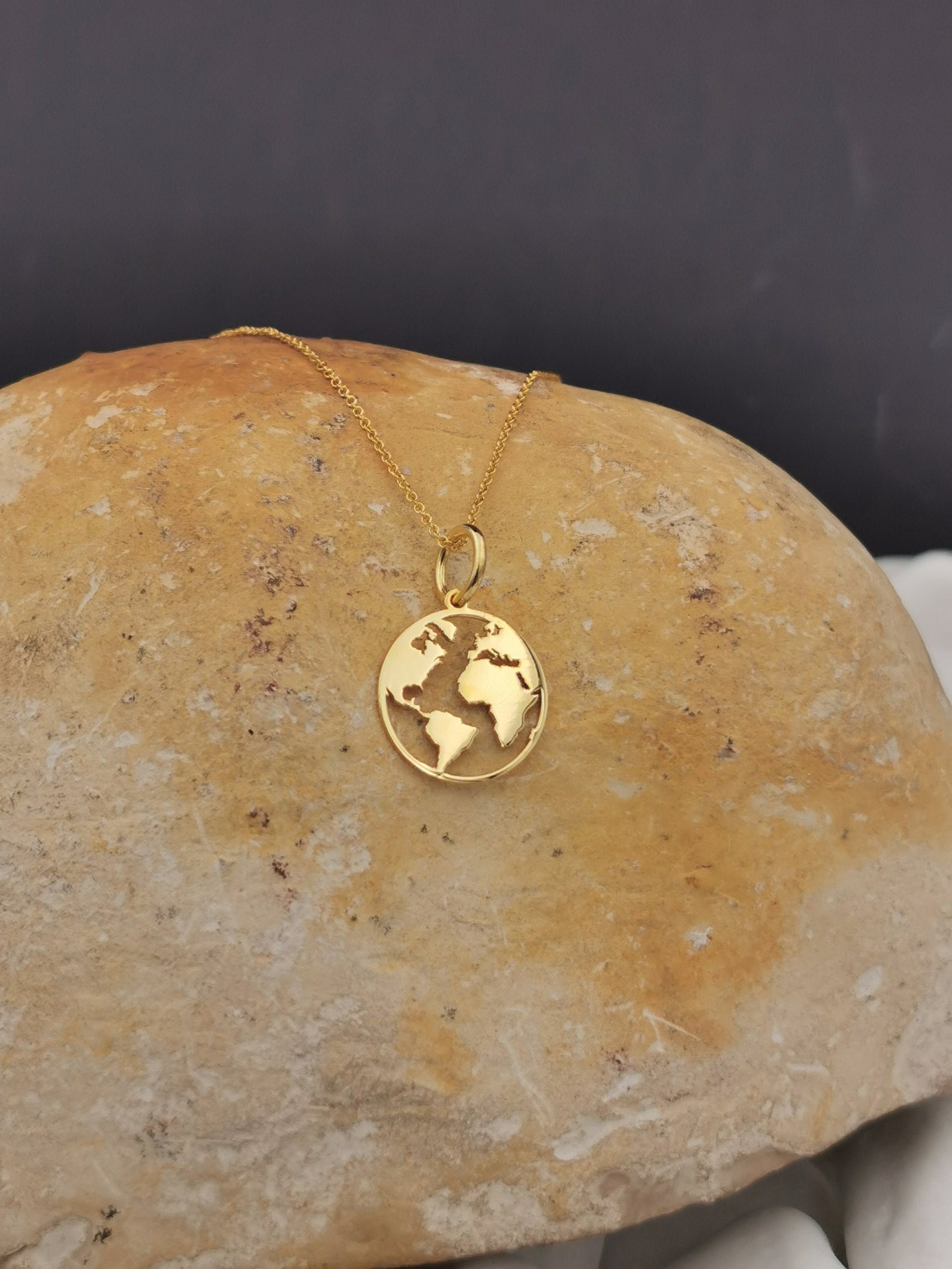Gold World Map Necklace Dainty World Map Necklace Gold Globe - Etsy Canada