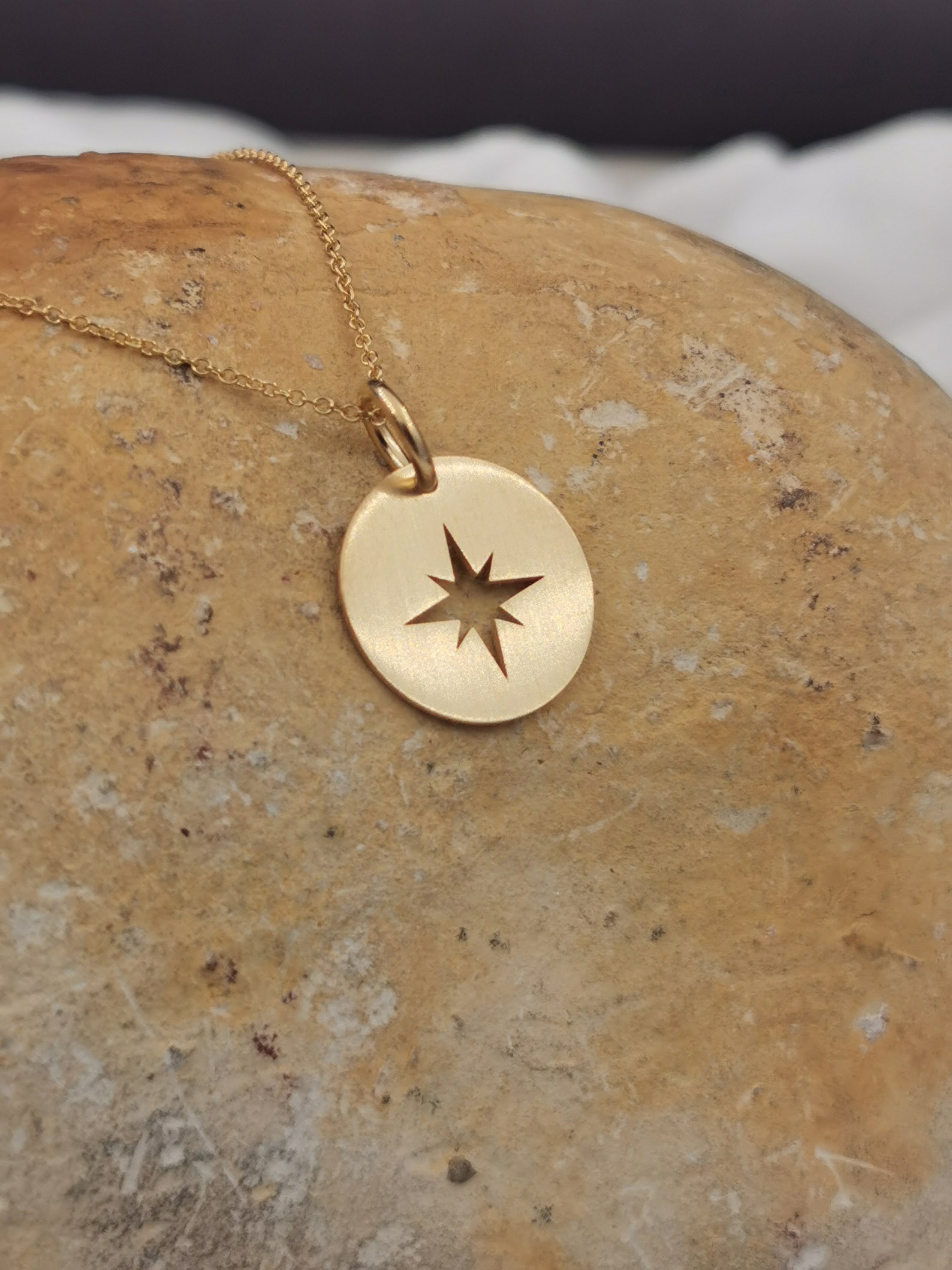14k Solid Gold North Star Necklace Dainty True North Pendant - Etsy