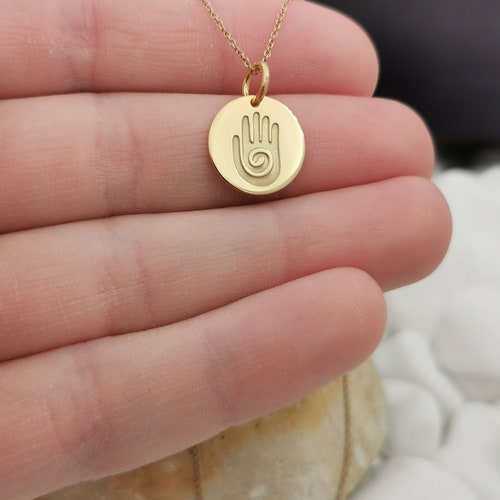 Dainty 14k Solid Gold Healing Hand Necklace Personalized - Etsy