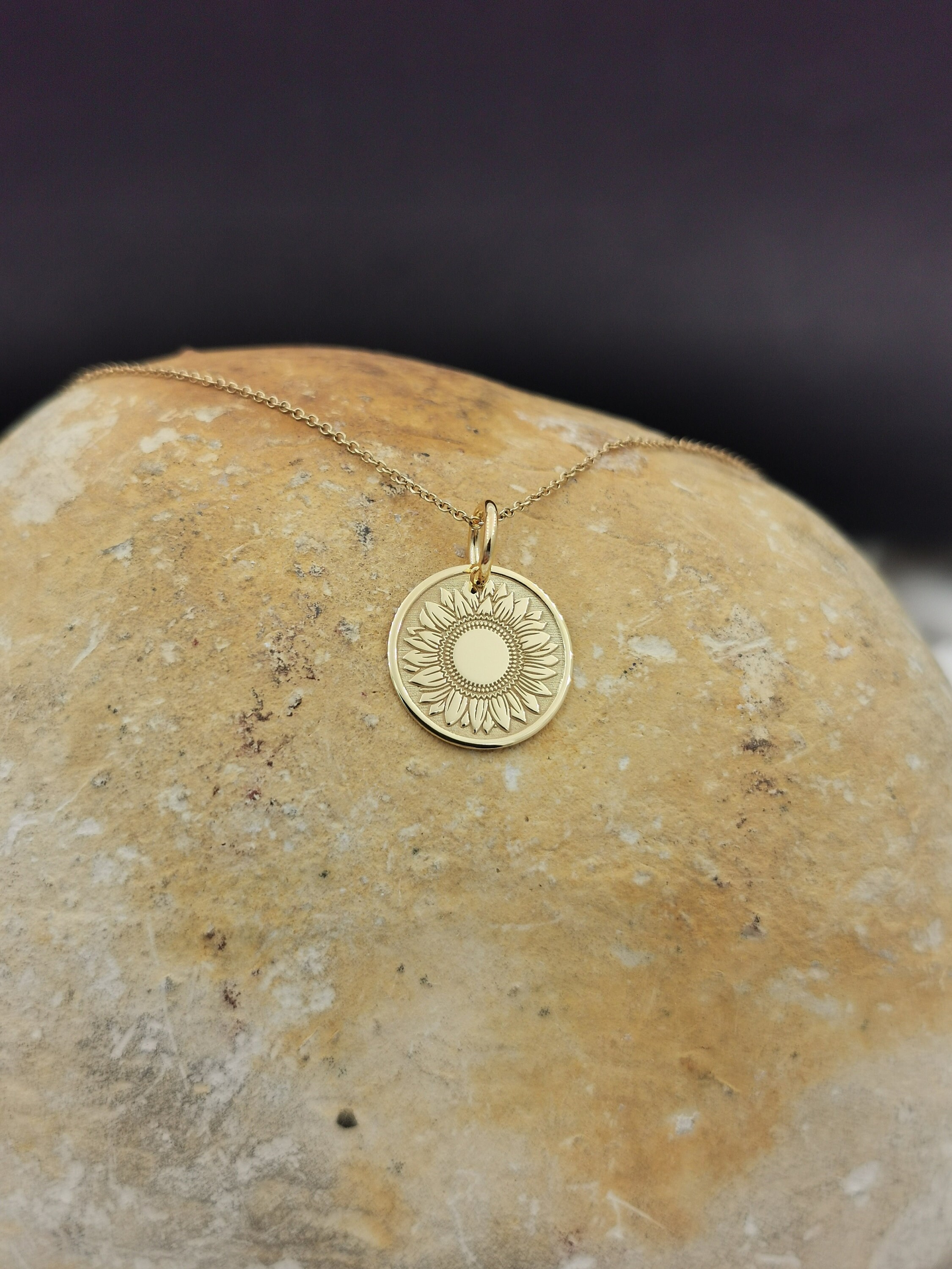Dainty 14k Solid Gold Sunflower Pendant Personalized - Etsy