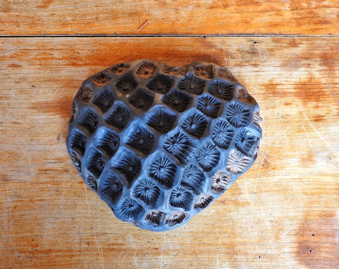 Egg Tray, Rustic Stackable Holder for Farm Fresh Eggs - Etsy