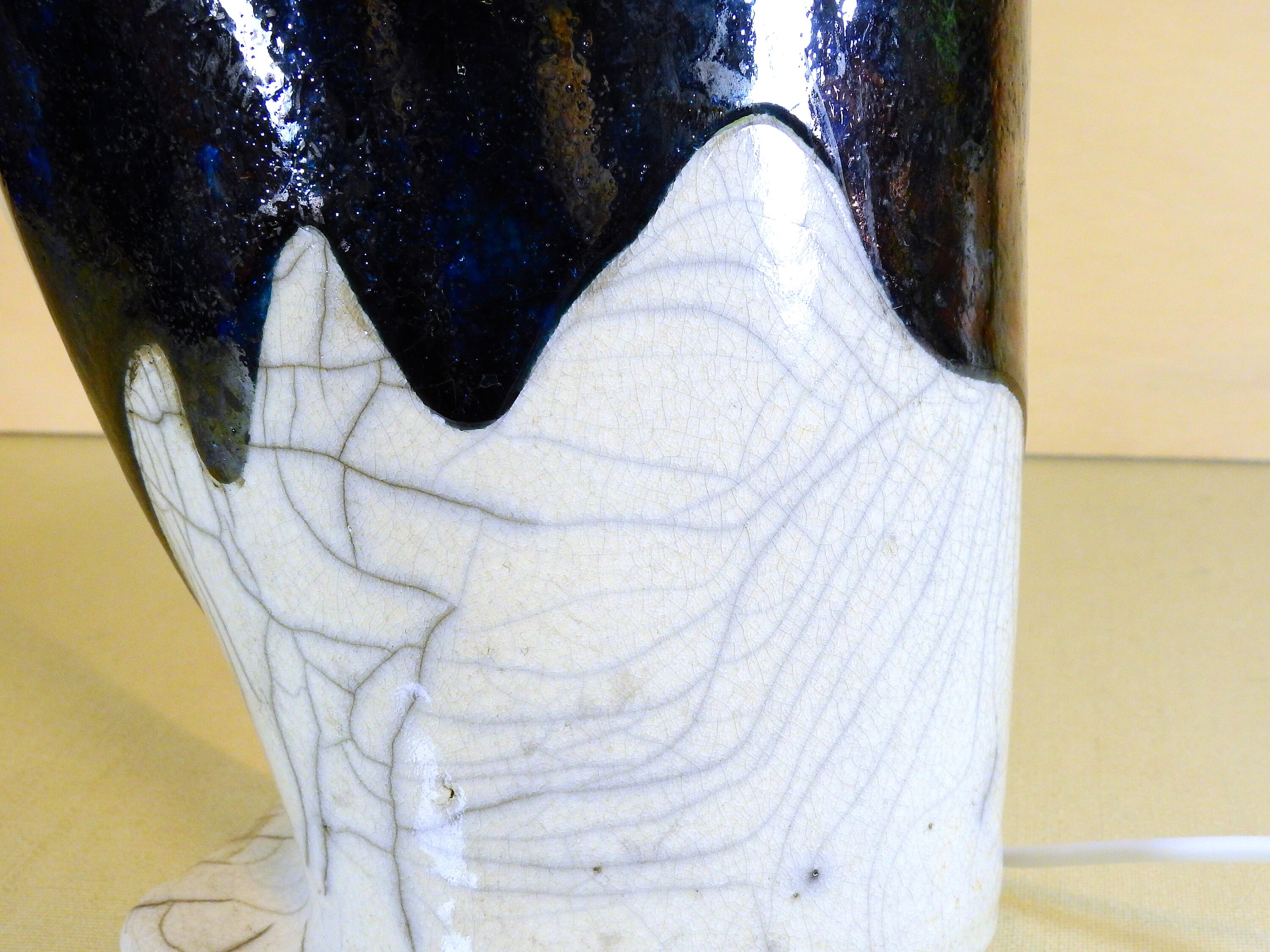 Elegant White and Blue Raku Ceramic Corner Lamp - Atmospheric Lampshade ...