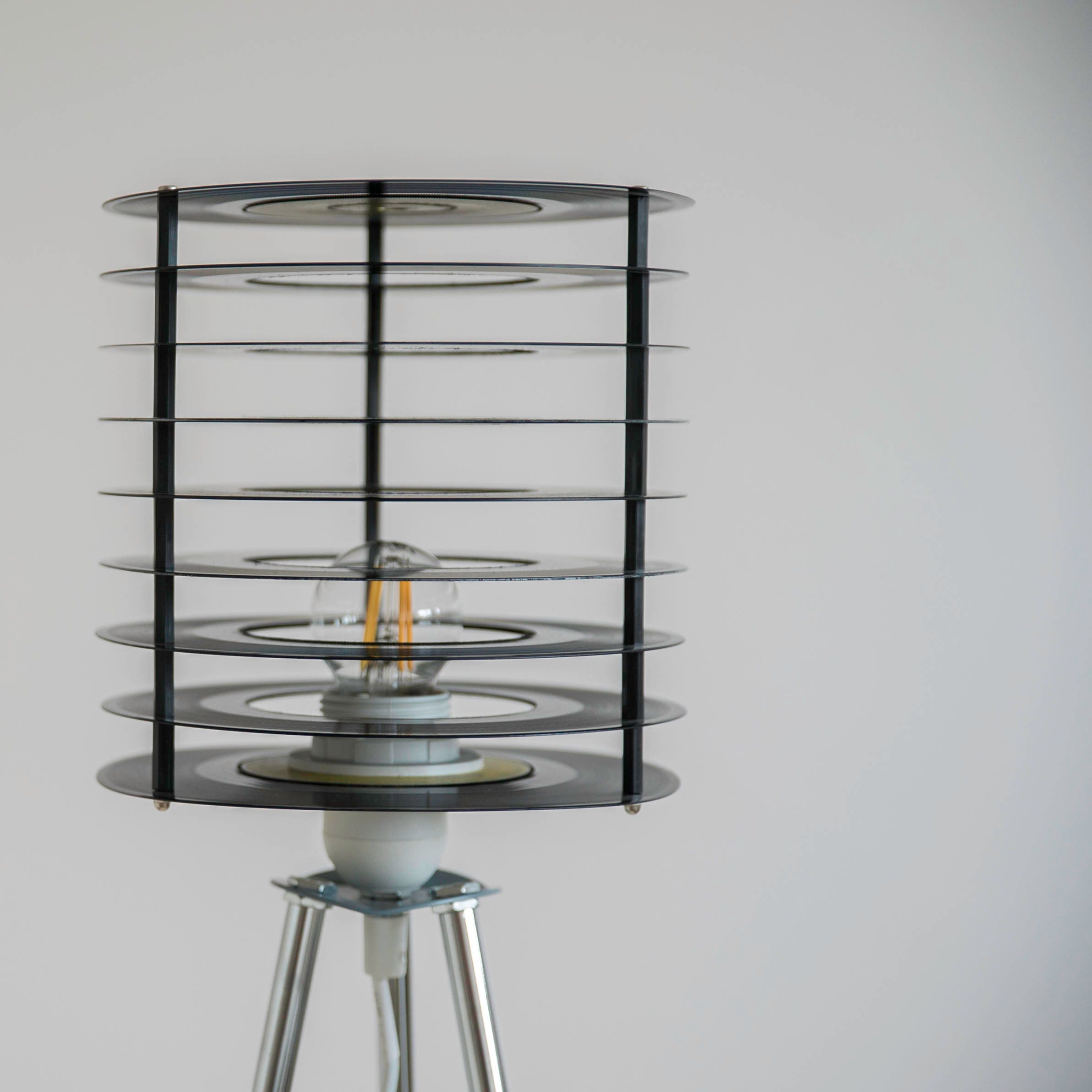 Retro Stack Style Upcycled 7 Inch Single Vinyl Records Table Lamp ...