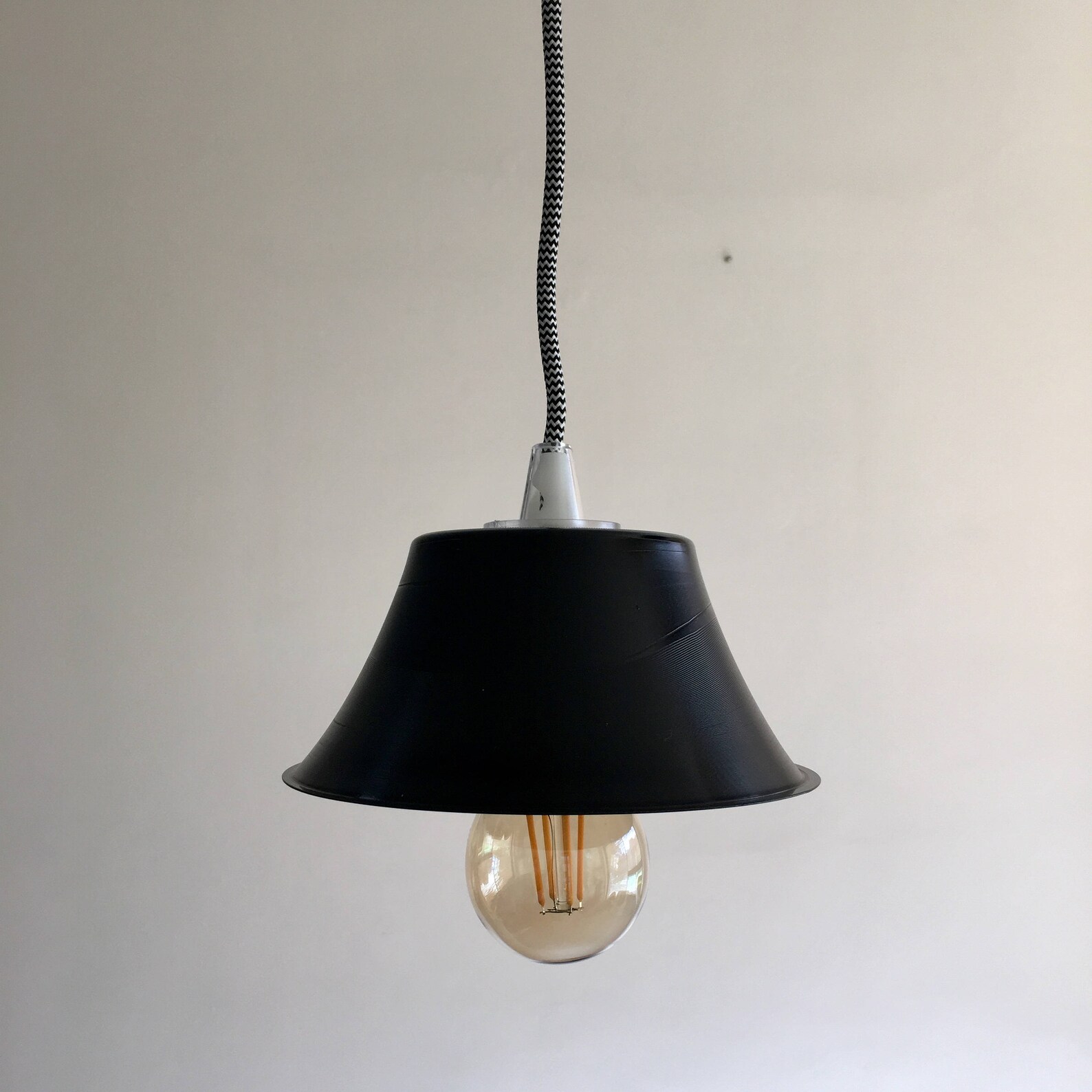 Retro Style Upcycled 7 Inch Single Vinyl Record Lamp in Medium Depth ...