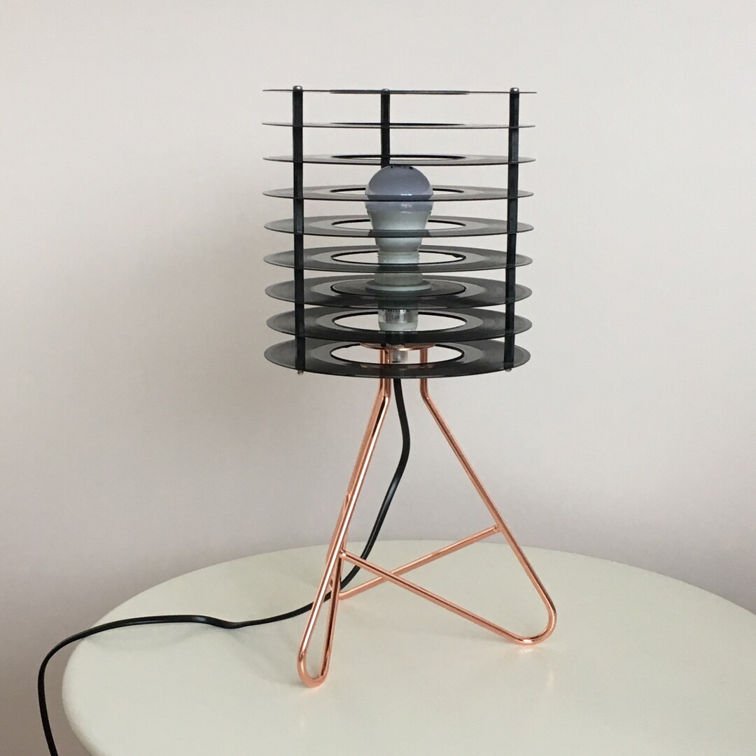 Retro Stack Style Upcycled 7 Inch Single Vinyl Records Table Lamp ...