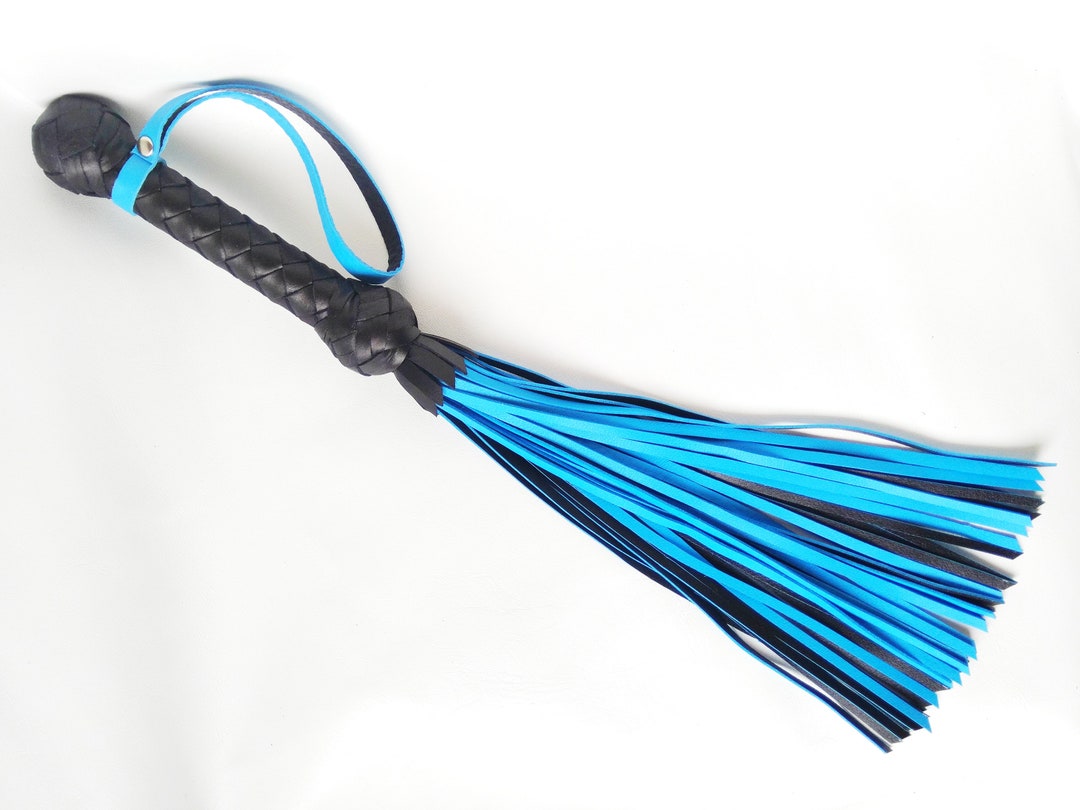 BDSM Flogger, Leather Flog. Flog 40 Tails - Etsy