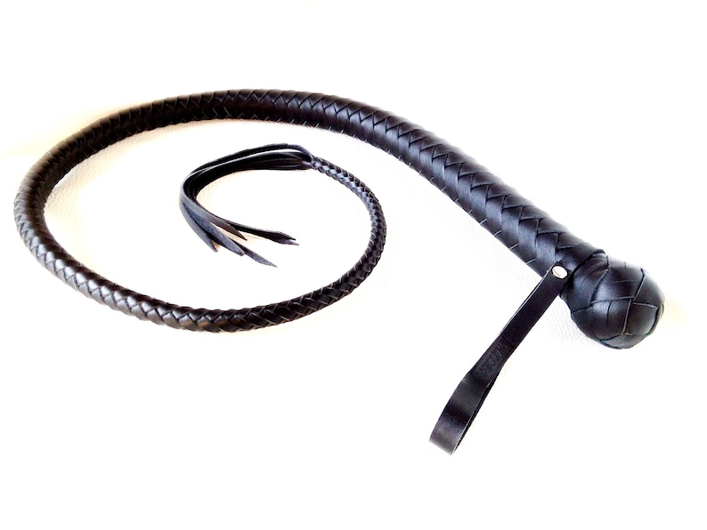 Whip Miledi Leather Whip BDSM Whip. One-tailed Whip - Etsy
