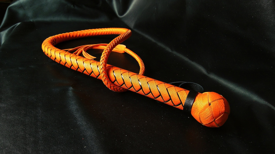 Leather Whip BDSM Whip Bullwhip 145 Cm Single-tailed Lash - Etsy UK