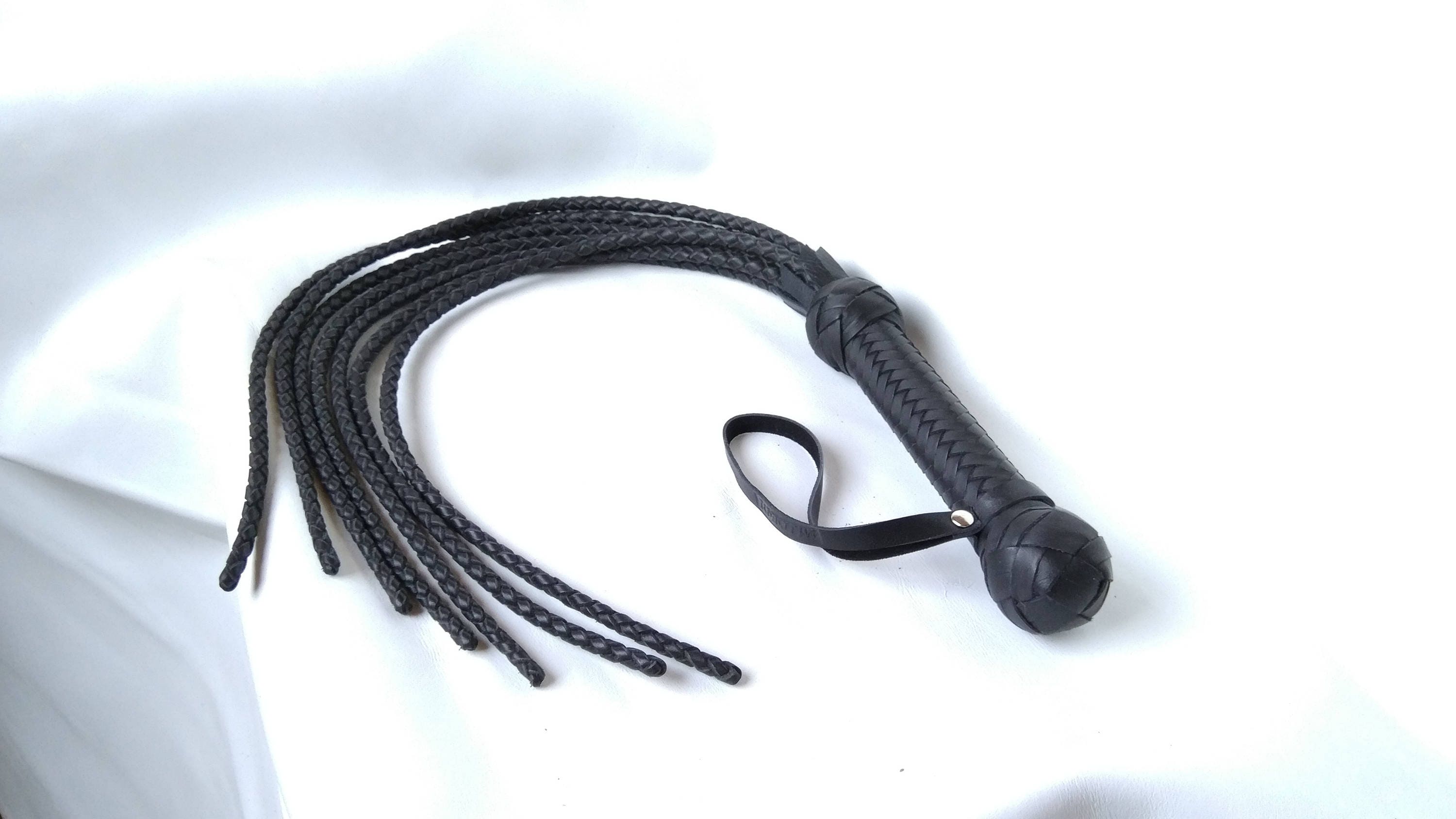 BDSM Whip Flogger Whip Cat 7 Tails Leather whip BDSM | Etsy