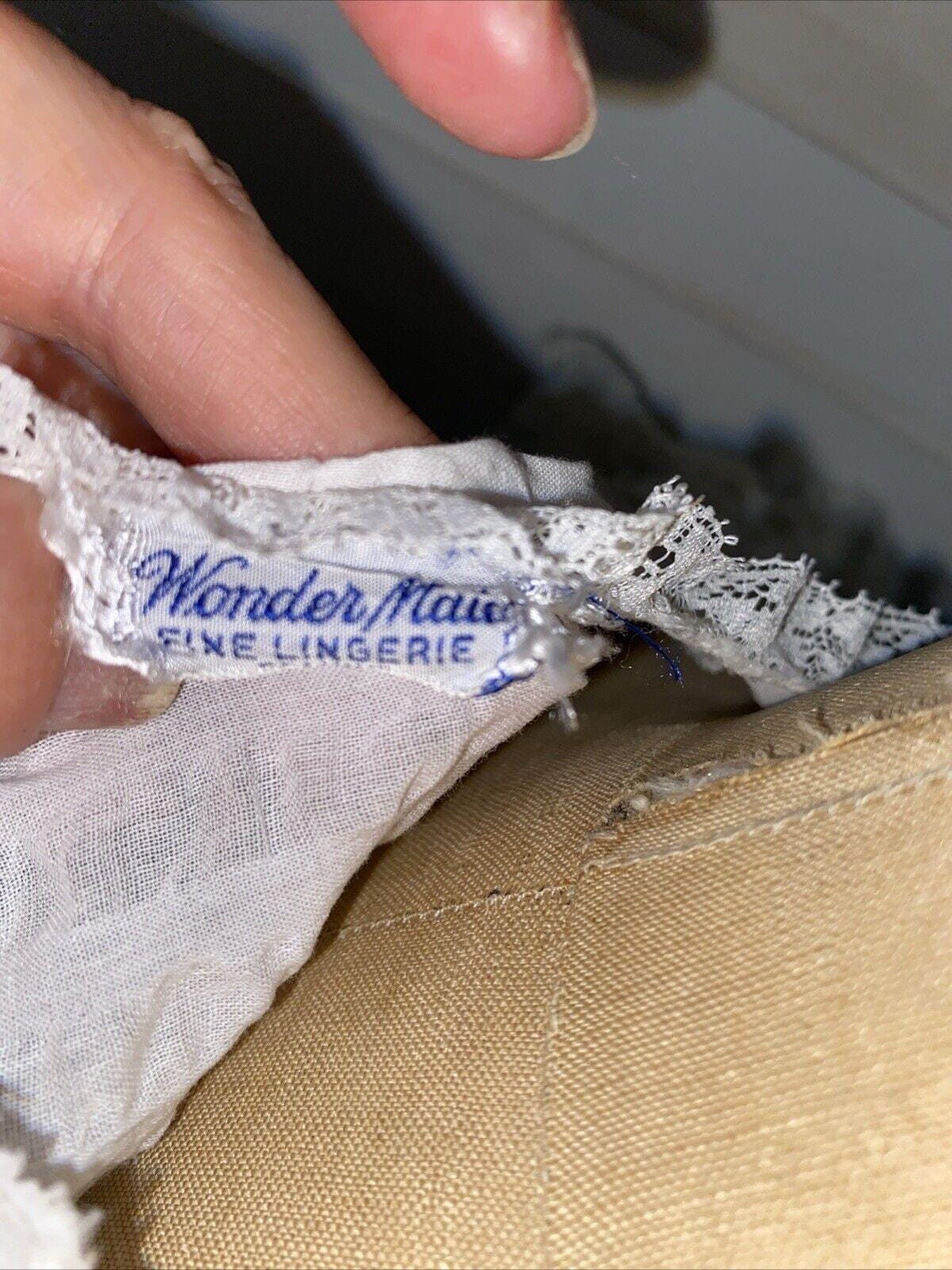 Vintage 50s Wondermaid Women's White Seer Sucker Full Length Cotton ...