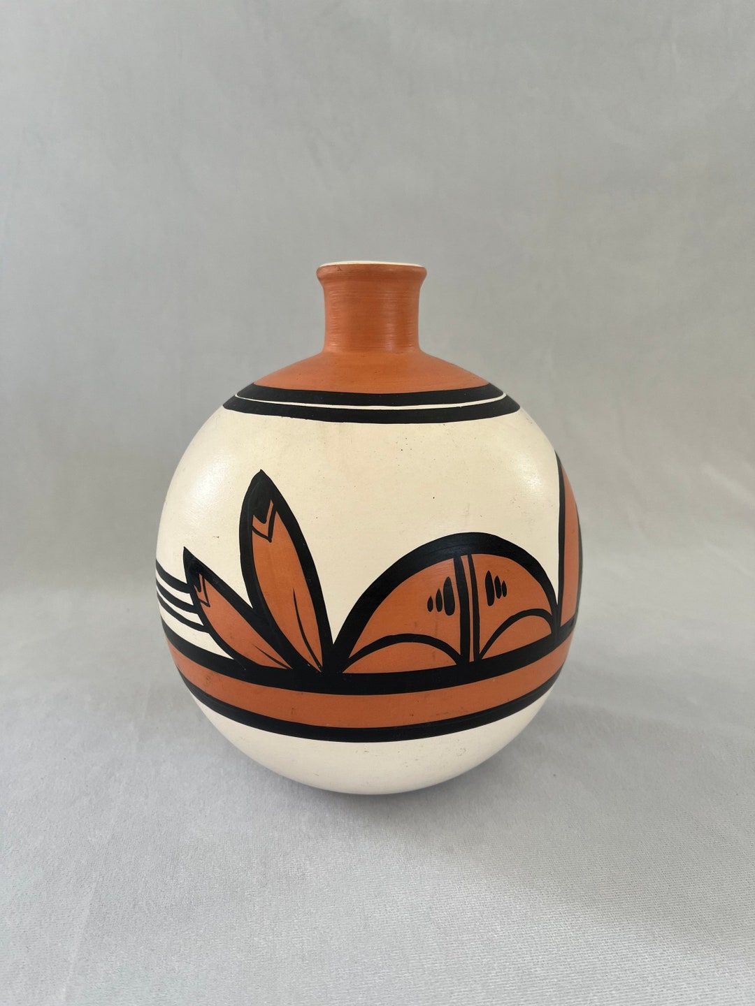 Vintage Native American Pottery Vase Signed Betty Selby - Etsy