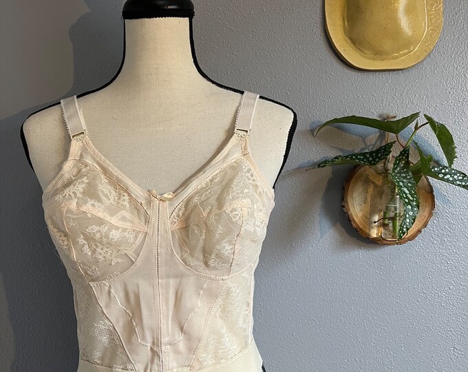 Vintage Womens 1950 /60s Long Line Bra 36C by Bali - Etsy