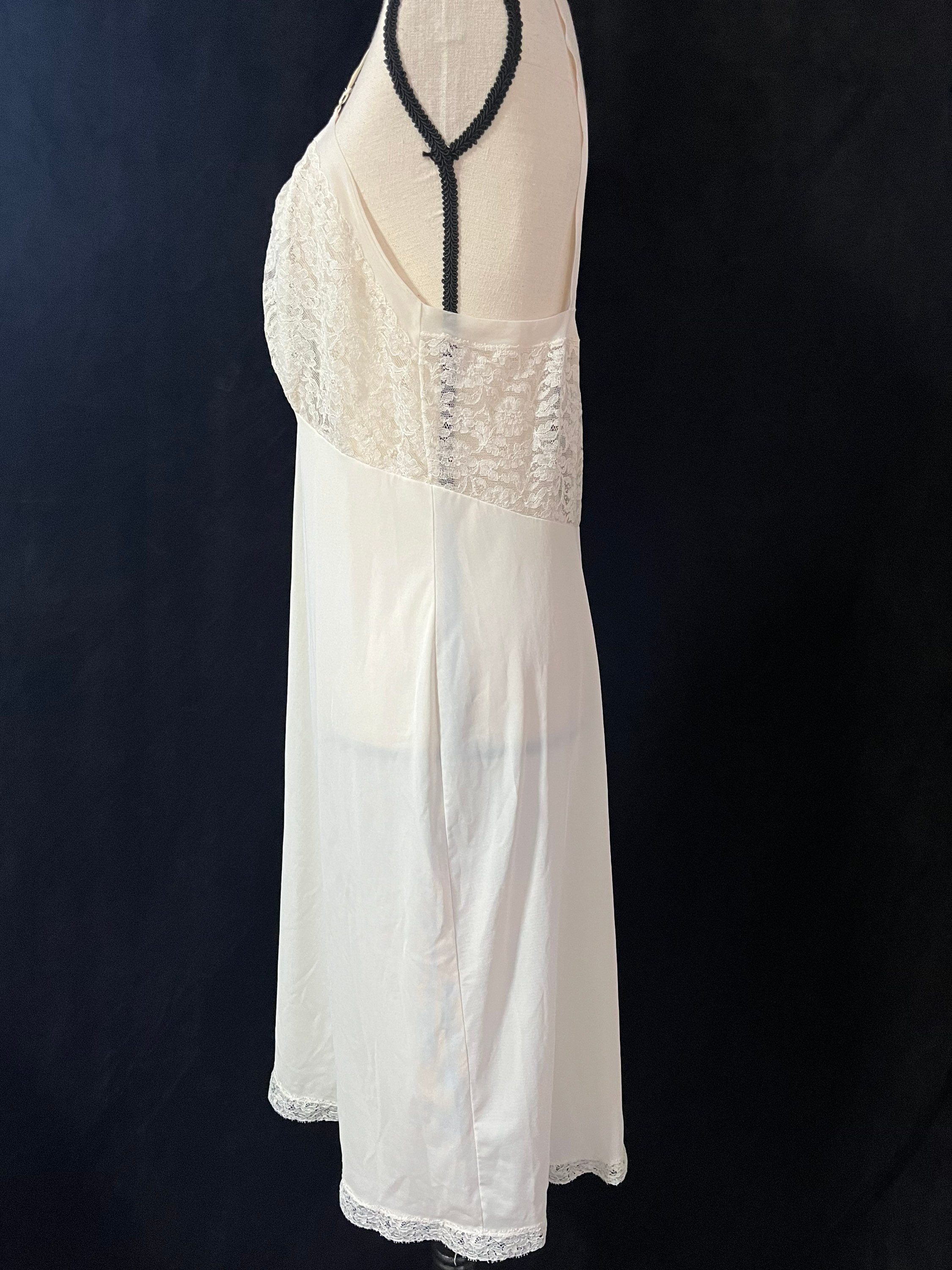 Womens Vintage White Nylon And Lace Slip Nightie Lingerie Etsy