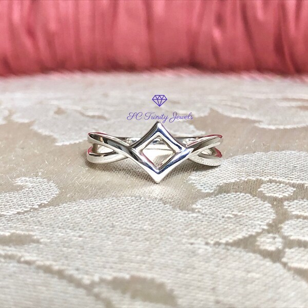 Negative Space - Etsy