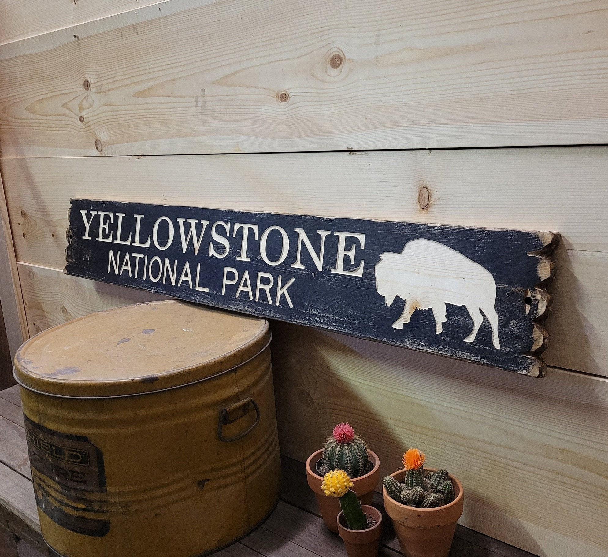 YELLOWSTONE NATIONAL PARK Distressed Wood Sign/Buffalo/Bison/Rustic ...