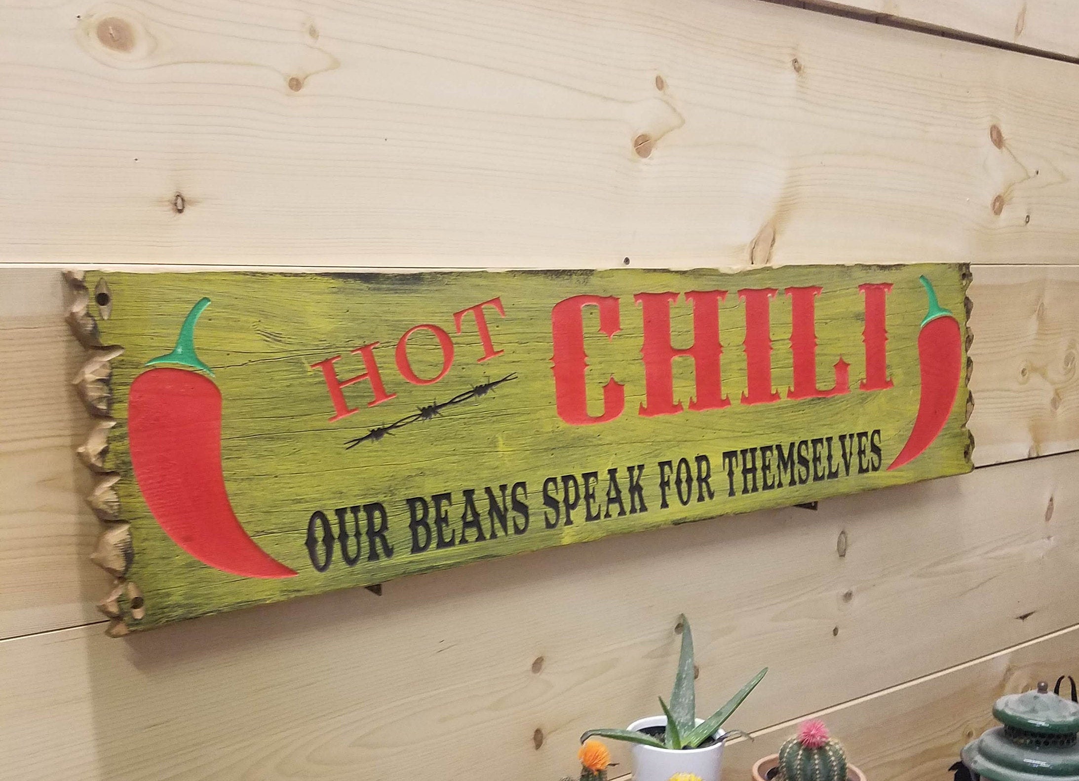 HOT CHILI/Rustic/Wood/Sign/Peppers/Chili Cook off/Café/Kitchen/Décor ...