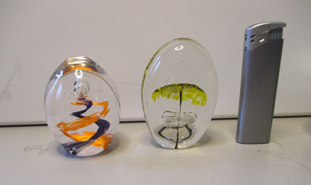 2 X, Pfeiffer, Glass Presse Papers, Hand Made Netherlands. - Etsy