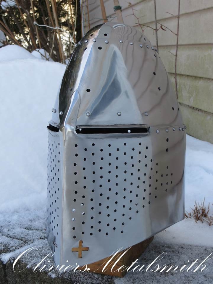 Medieval Great Helm / Grand Heaume - Etsy