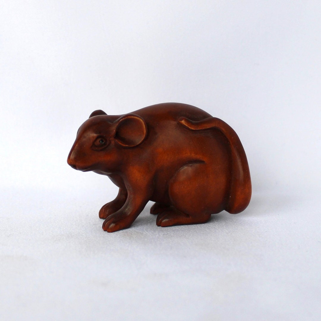 Hand Carved Boxwood Mouse Netsuke: Collectible Wood Figurine, Fine Wood ...