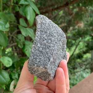 BLACK GRANITE 3.5" - Natural Stone - Igneous Rock - Raw - Rough - 315g ...