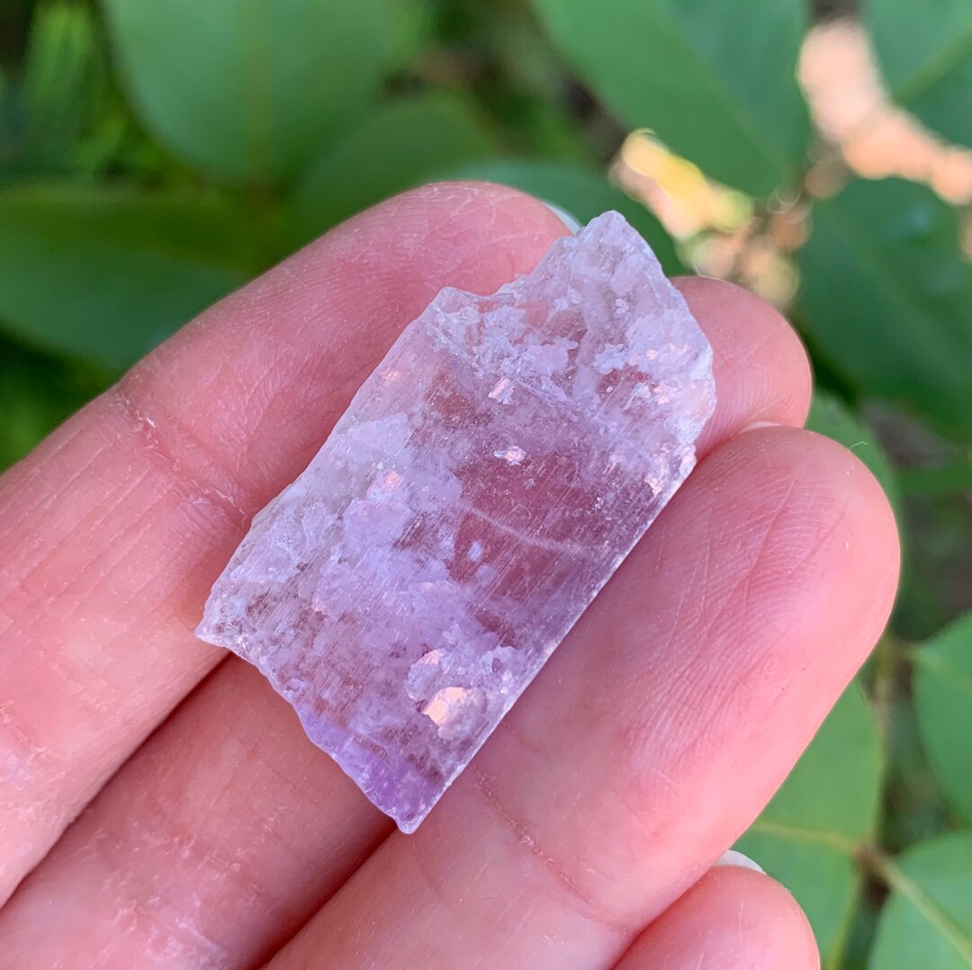 KUNZITE Crystal 1.3" - Raw Spodumene - 6g - Etsy