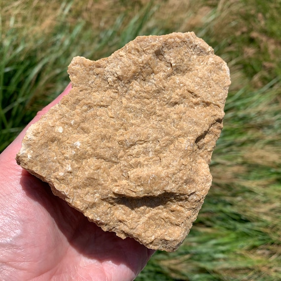 Travertine Limestone Rock