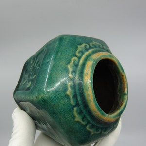 Antique Chinese Small Green Glazed Hexagon Pottery Ginger Jar Floral ...