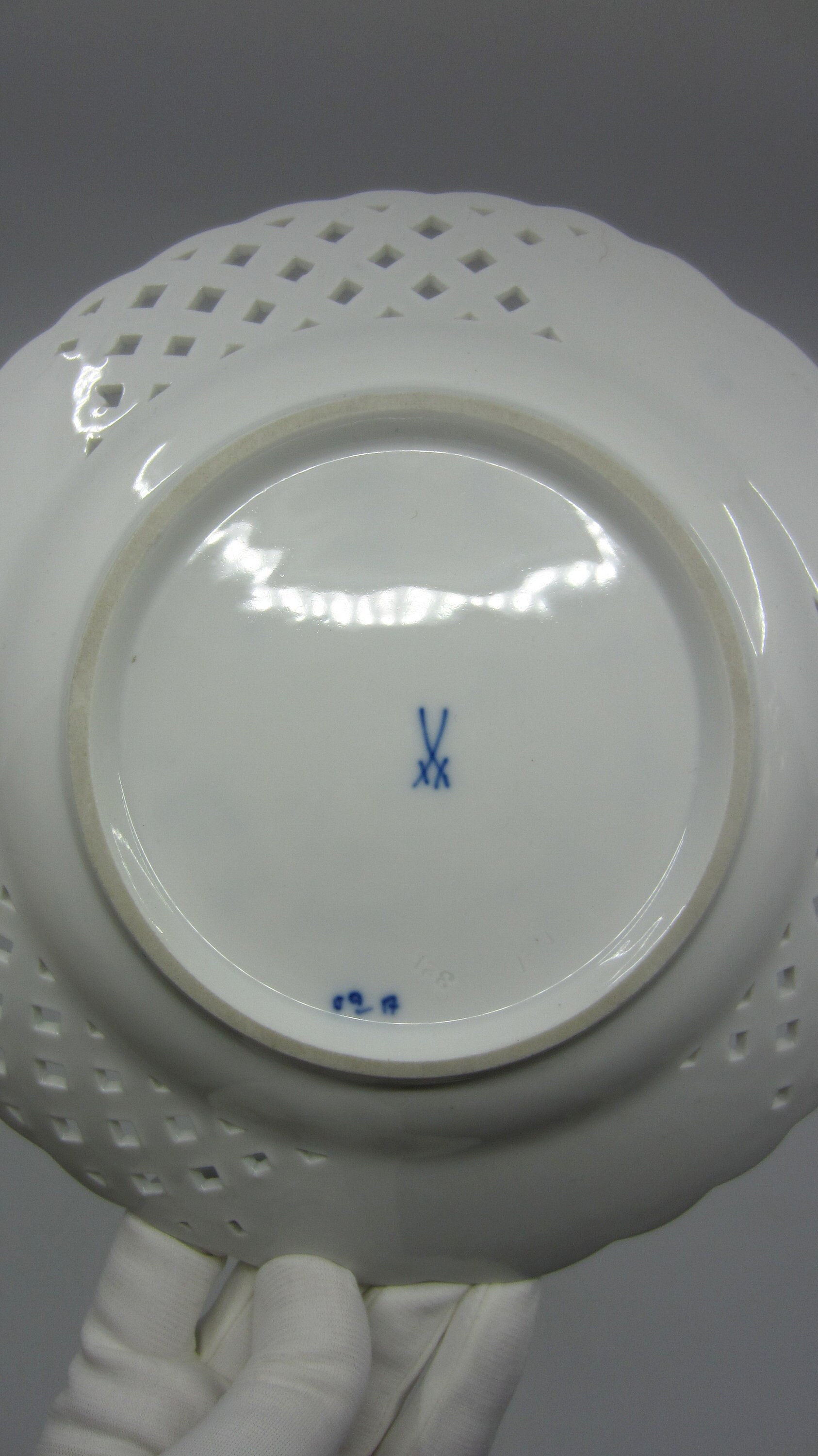 Fine Vintage German Meissen Blue & White Onion Pattern Reticulated ...